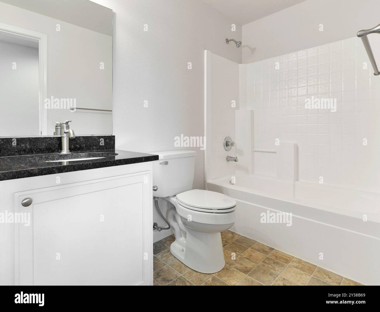 Modern residential bathroom interior Stock Photo - Alamy