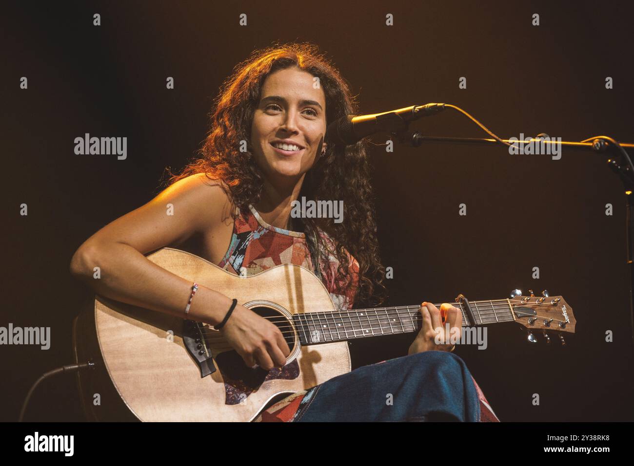 Maro singer hi-res stock photography and images - Alamy