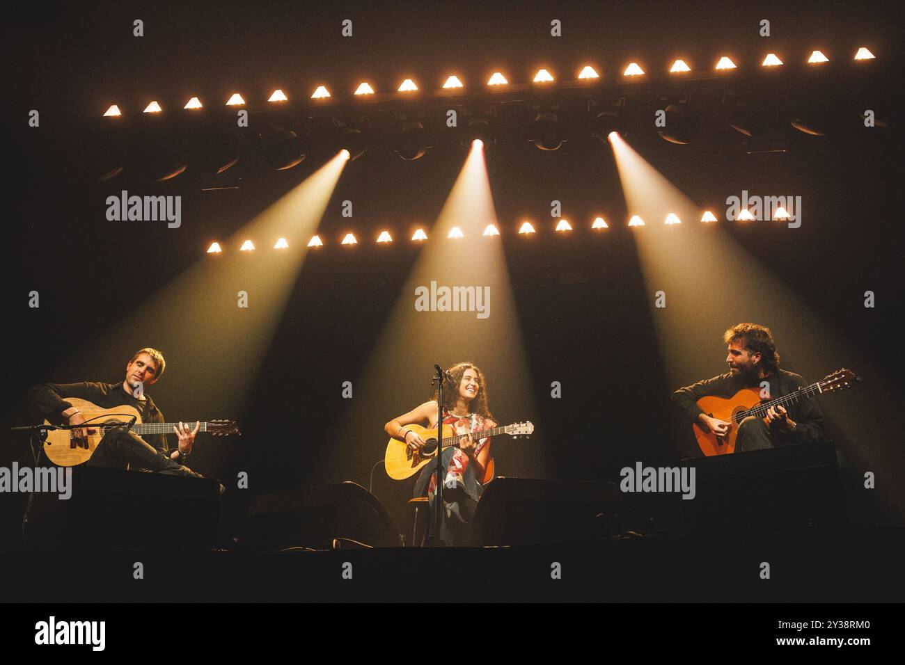 Maro singer hi-res stock photography and images - Alamy