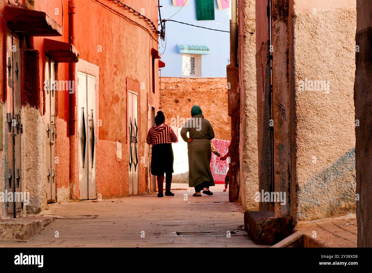 Bhalil Morocco the city of cave houses, 6 km north west of Sefrou. This ...