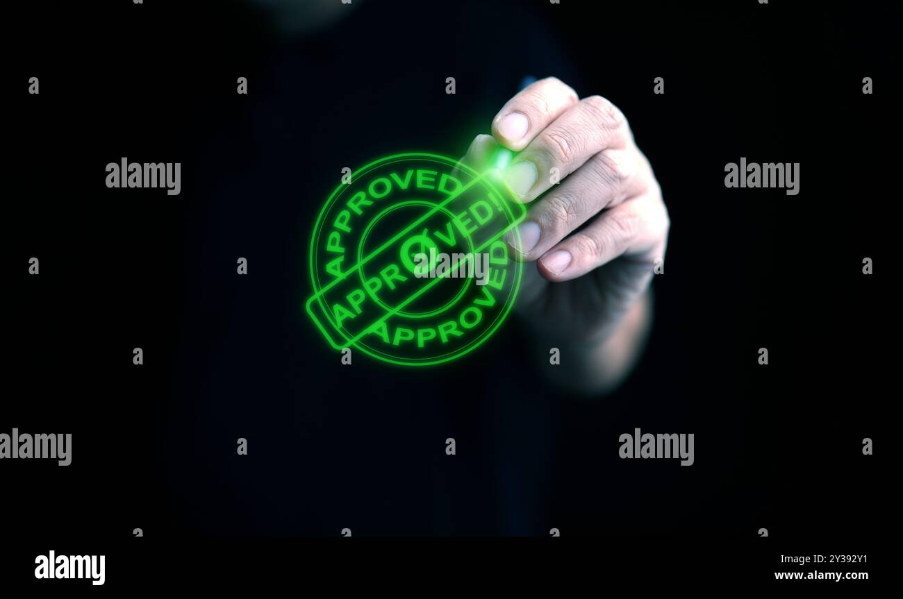 Approve and check mark hi-res stock photography and images - Alamy