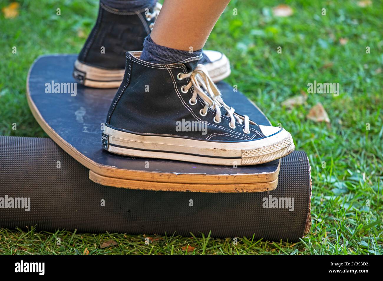 Skateboarding health benefits hi-res stock photography and images - Alamy