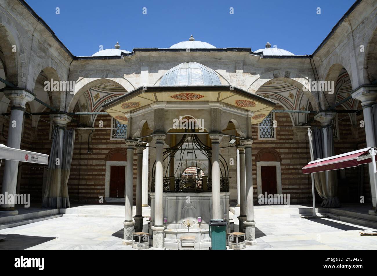 Laleli mosque, Fatih, Istanbul, Turkey, Europe-Asia Stock Photo - Alamy