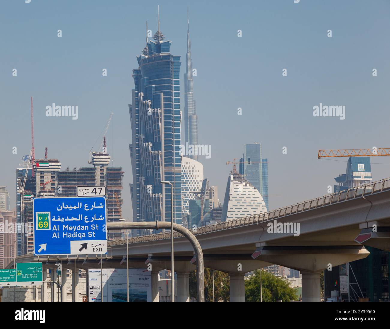 The High Class of JW Marriott Marquis Hotel Dubai, the tallest hotel in ...