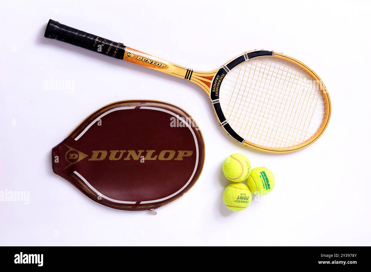 Dunlop tennis racket, concept, sport,tennis racket, game, competition ...