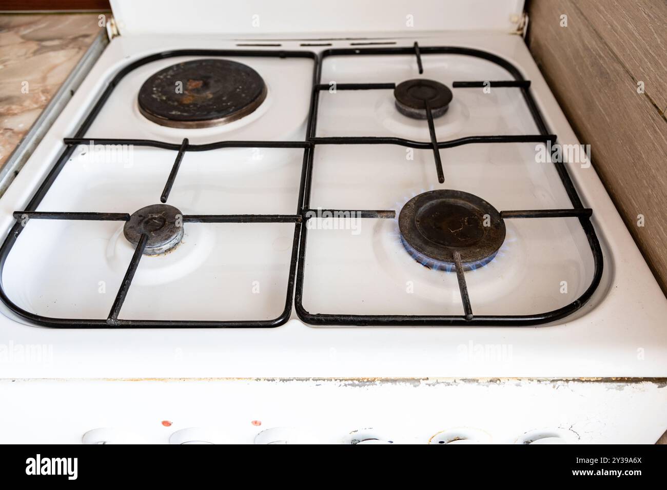 Old electric stove hi-res stock photography and images - Alamy