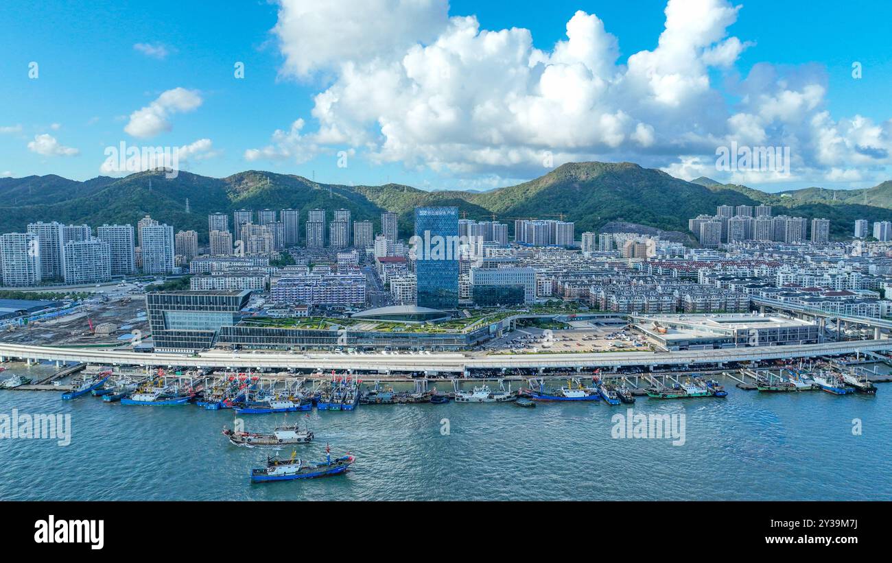 Severe tropical storm bebinca hi-res stock photography and images - Alamy