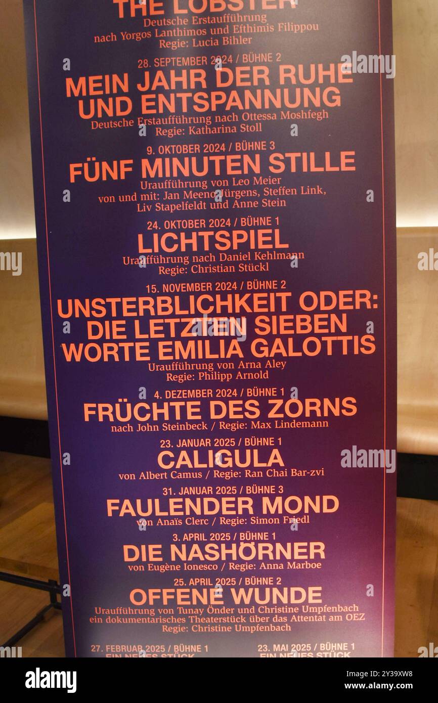 Plakat Muenchen 13.09.2024 Munchner Volkstheater Programm 2024 -2025 ...
