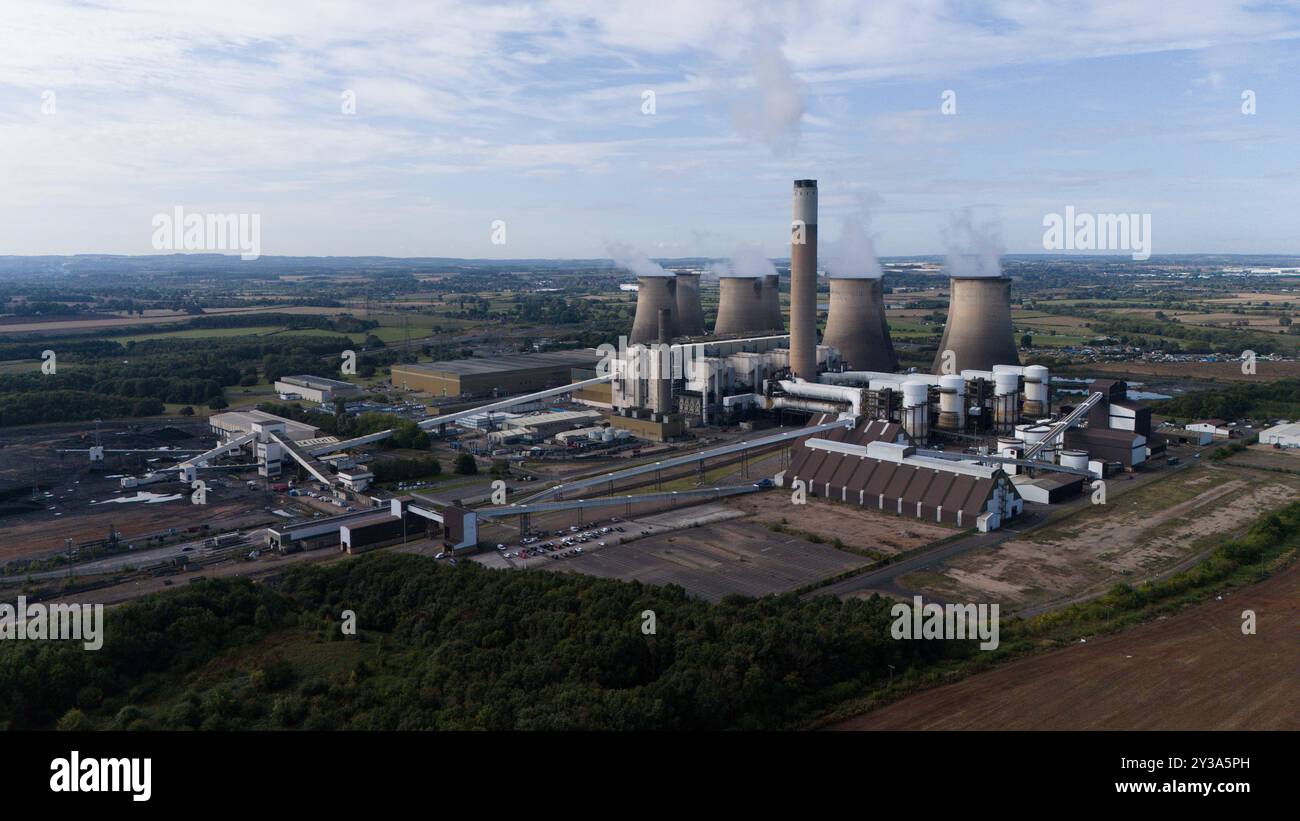 A view of the 655-acre site of the Ratcliffe-on-Soar Power Station in ...
