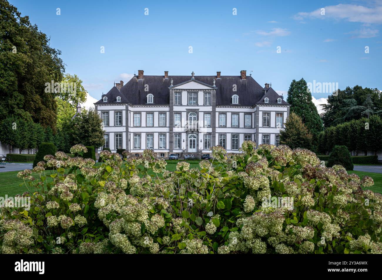 The main entrance of Belgian Castle Stock Photo - Alamy