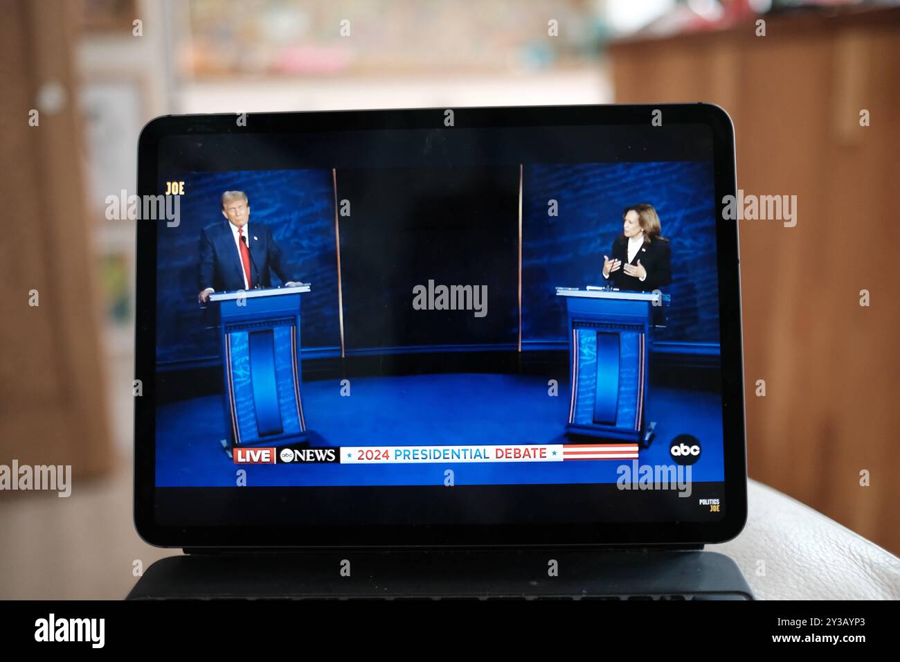 Donald Trump and Kamala Harris in Presidential Debate 2024 Stock Photo ...