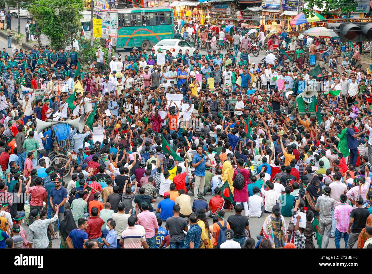 Dhaka, Bangladesh. 13th Sep, 2024. In the ongoing situation of ...