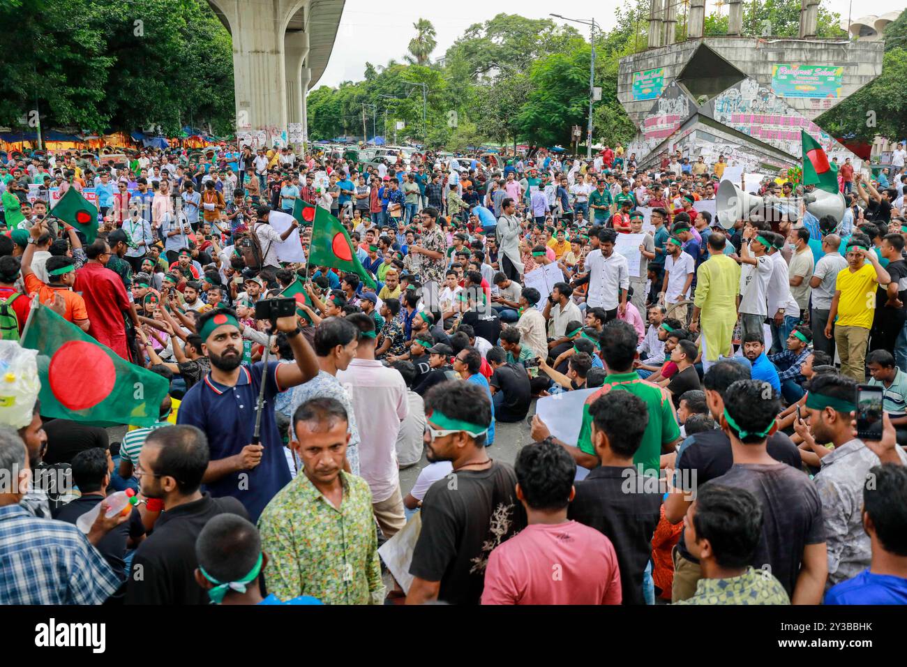 Dhaka, Bangladesh. 13th Sep, 2024. In the ongoing situation of ...