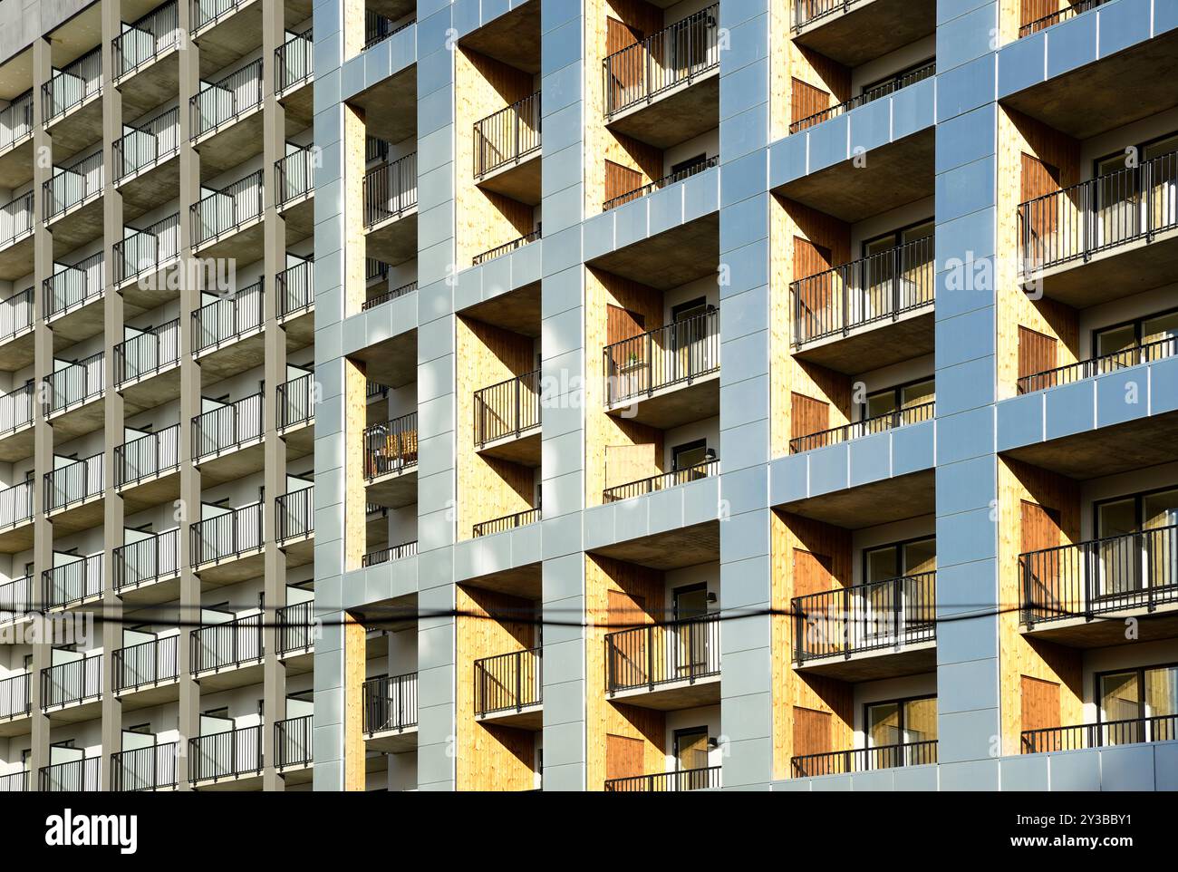 Flat with balconies hi-res stock photography and images - Alamy