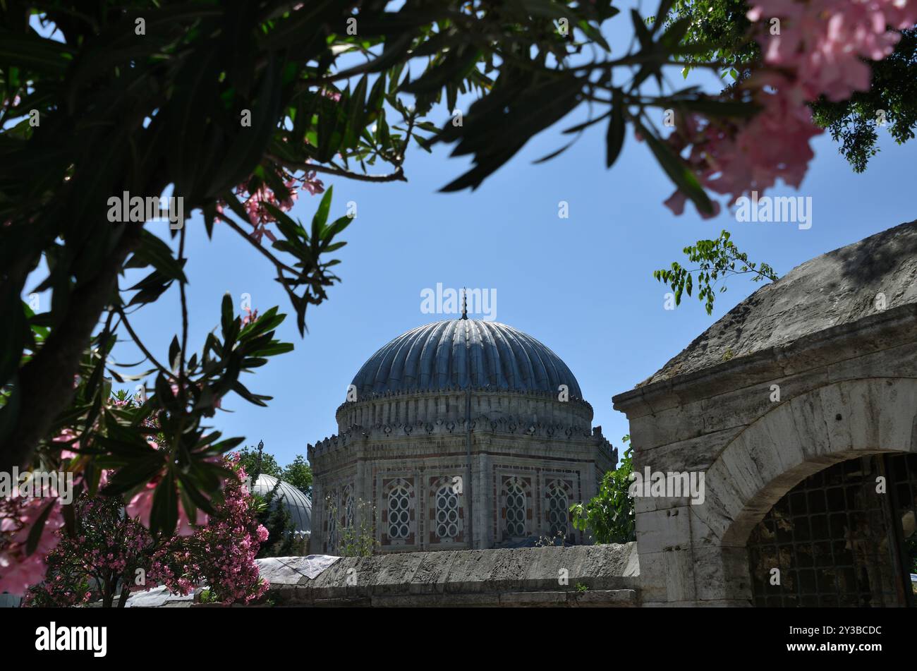şehzade mosque in istanbul hi-res stock photography and images - Alamy