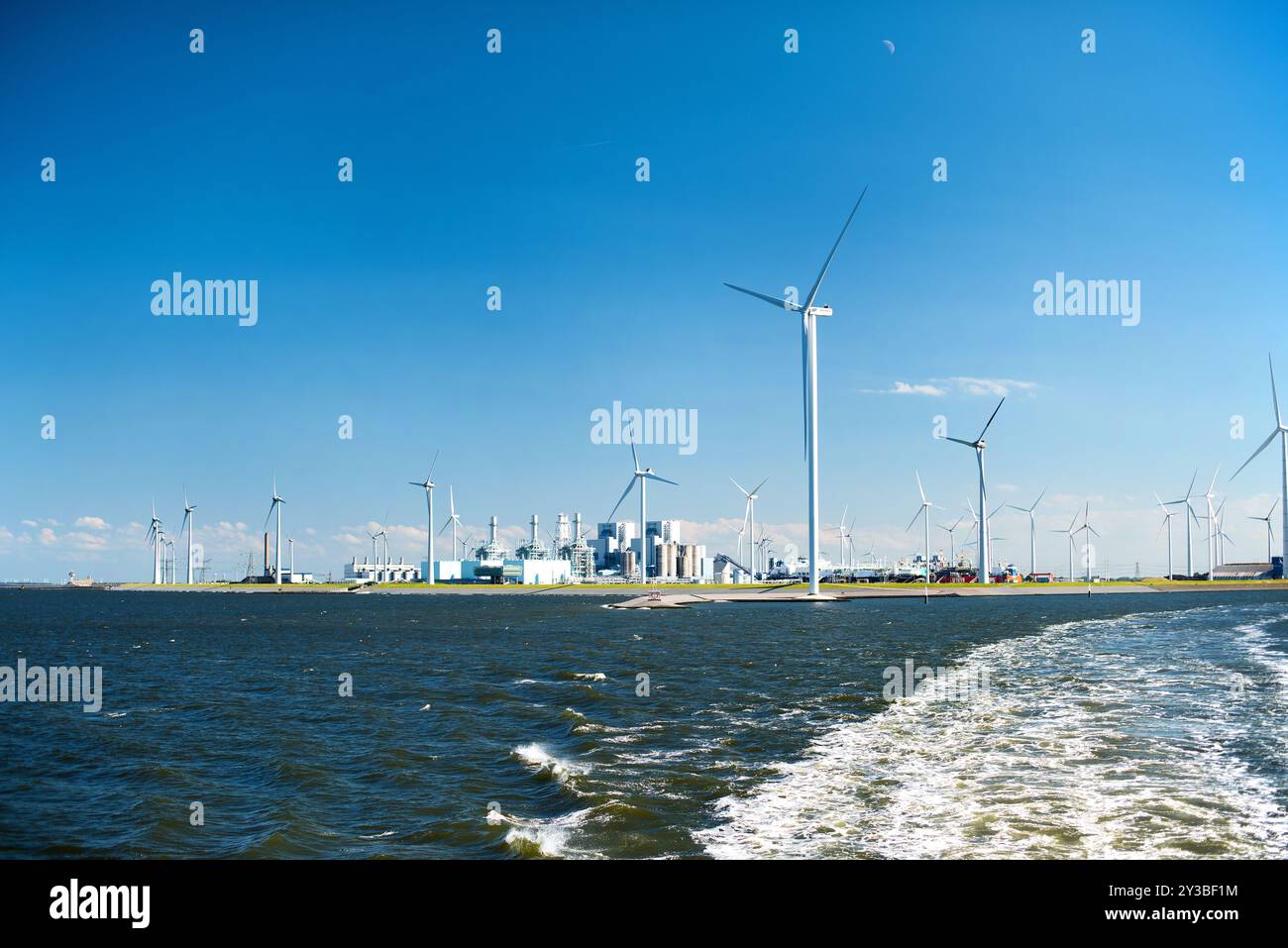 Windpark hi-res stock photography and images - Alamy