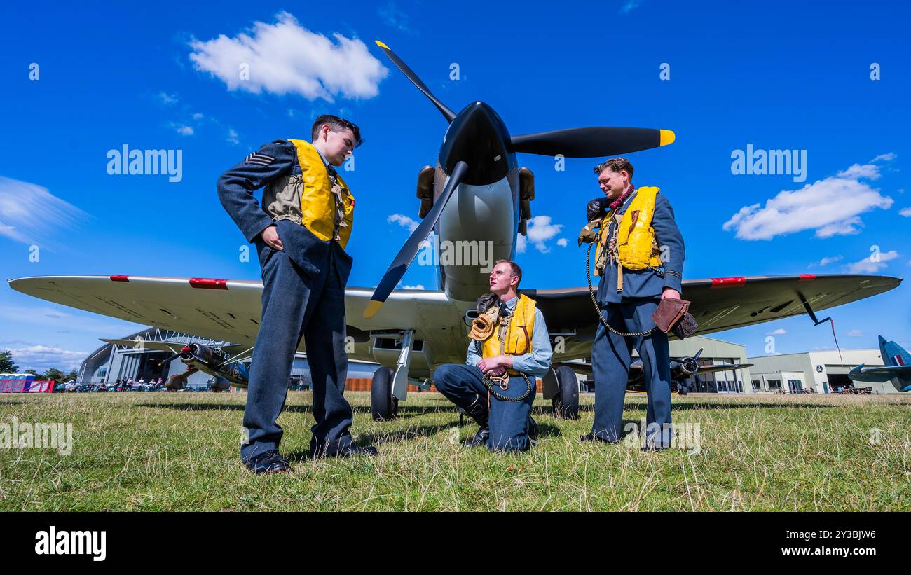 Duxford, UK. 13th Sep, 2024. Members of a Living History group, dressed ...
