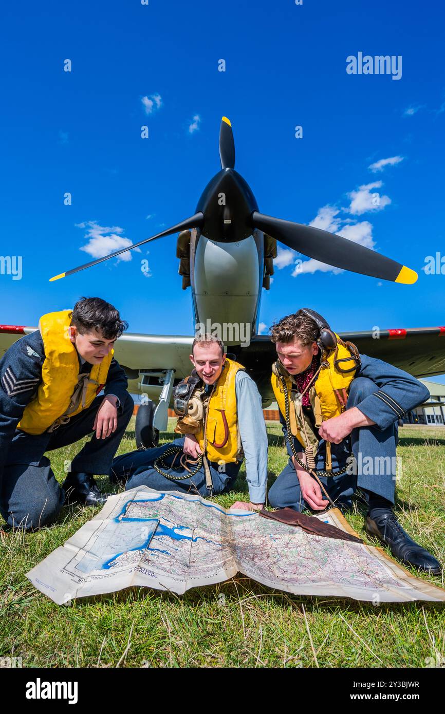 Duxford, UK. 13th Sep, 2024. Members of a Living History group, dressed ...