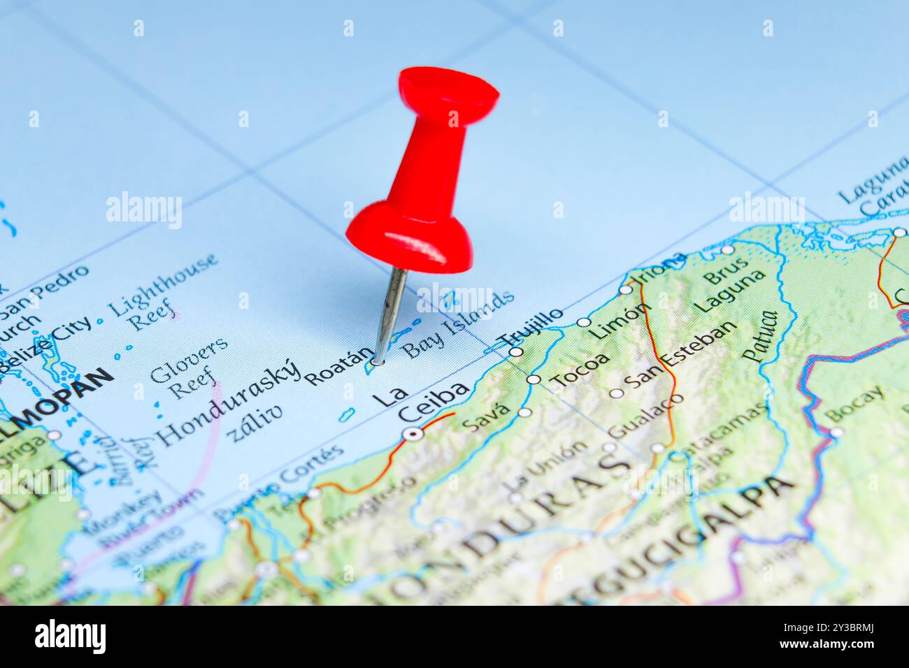 Roatan island, Honduras pin on map Stock Photo - Alamy