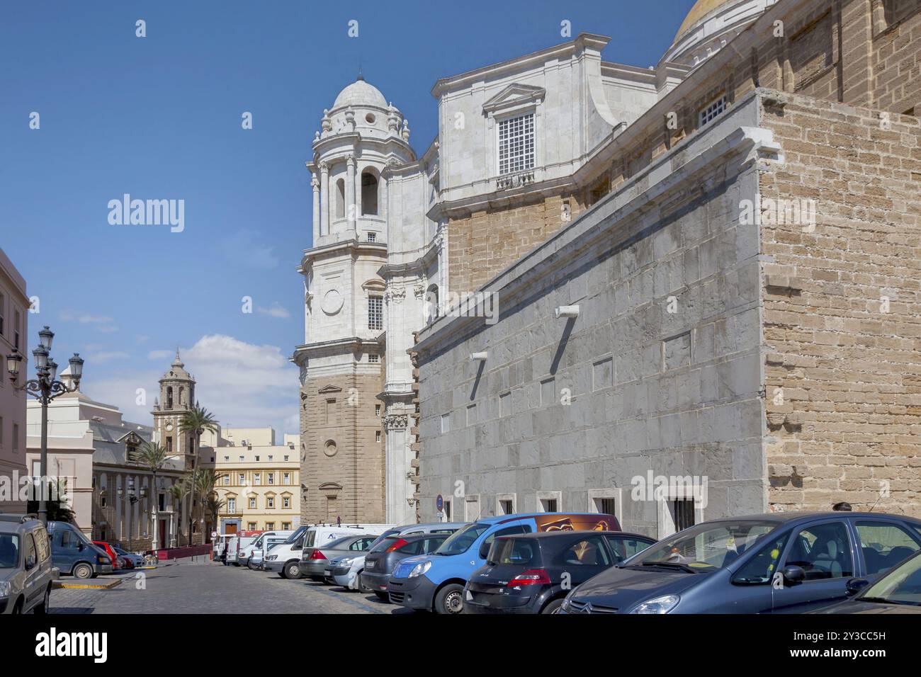 Side view of the cathedral, with the church of Santiago Apostle at the ...