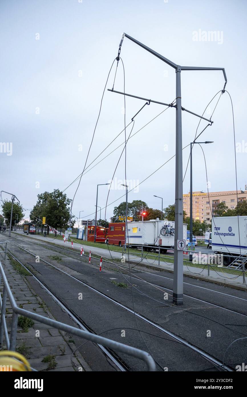 The tram overhead line is torn down after the partial collapse of the ...