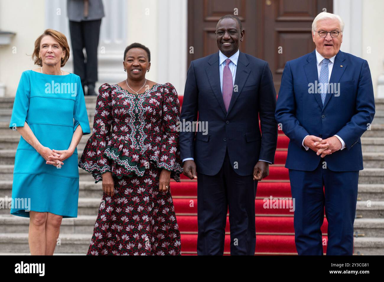 Berlin, Germany. 13th Sep, 2024. Federal President Frank-Walter Steinmeier (SPD, r) and his wife ...