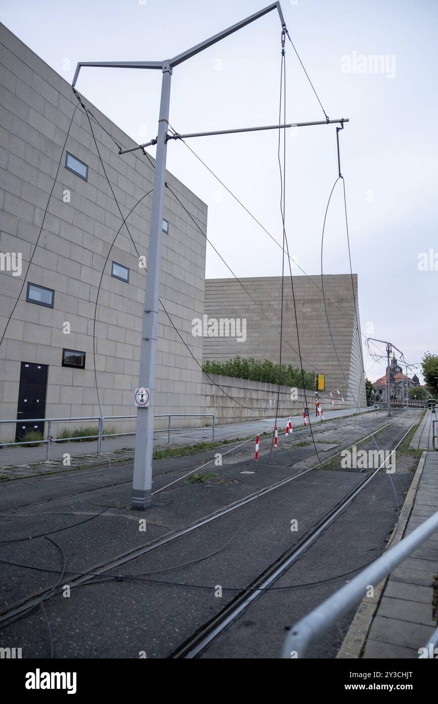 The tram overhead line is torn down after the partial collapse of the ...