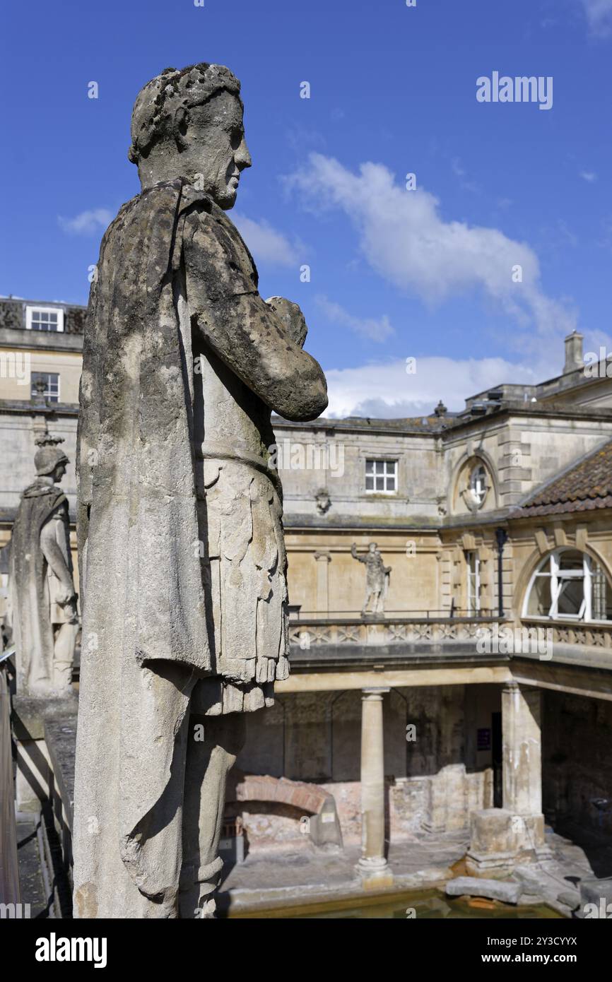 Sculpture, Terrace, The Roman Baths, Bath, England, Great Britain Stock ...