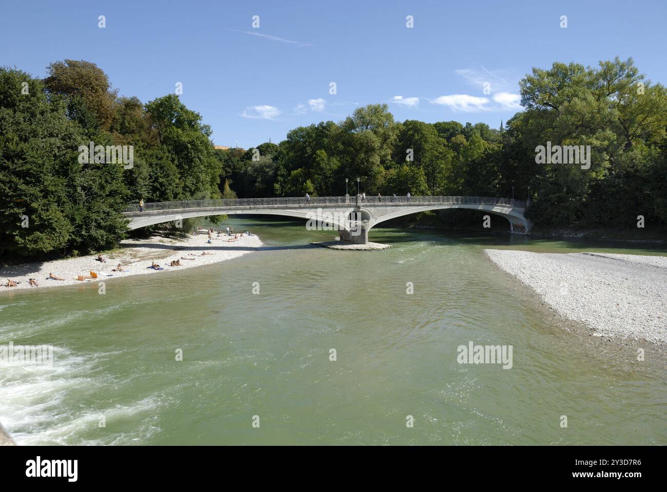 Cable footbridge on the Isar, Munich Stock Photo - Alamy