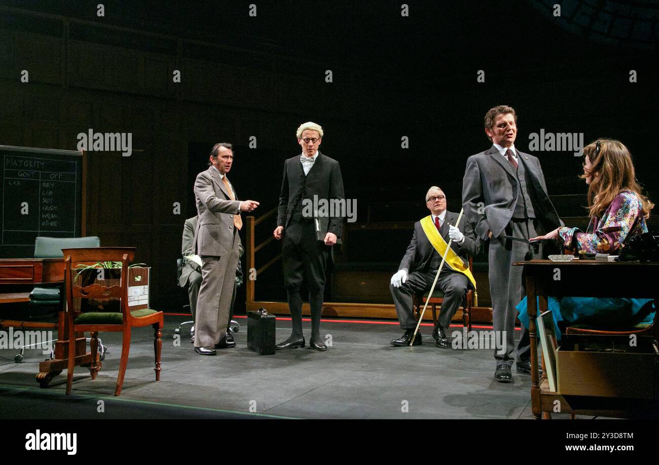 l-r: Phil Daniels (Bob Mellish), Andrew Havill (Serjeant at Arms ...