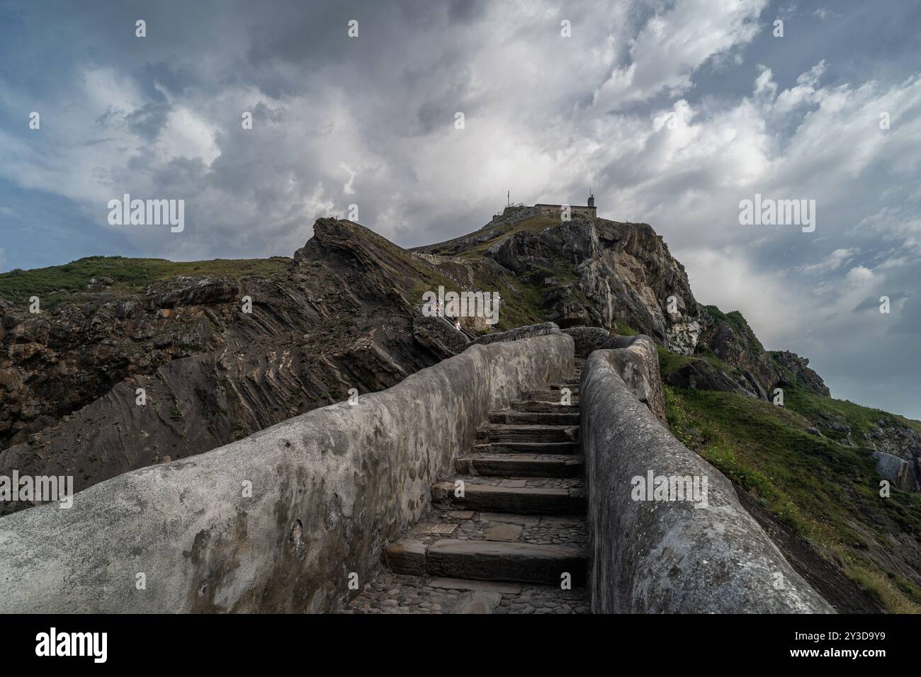Gaztelugatxe spain hi-res stock photography and images - Alamy