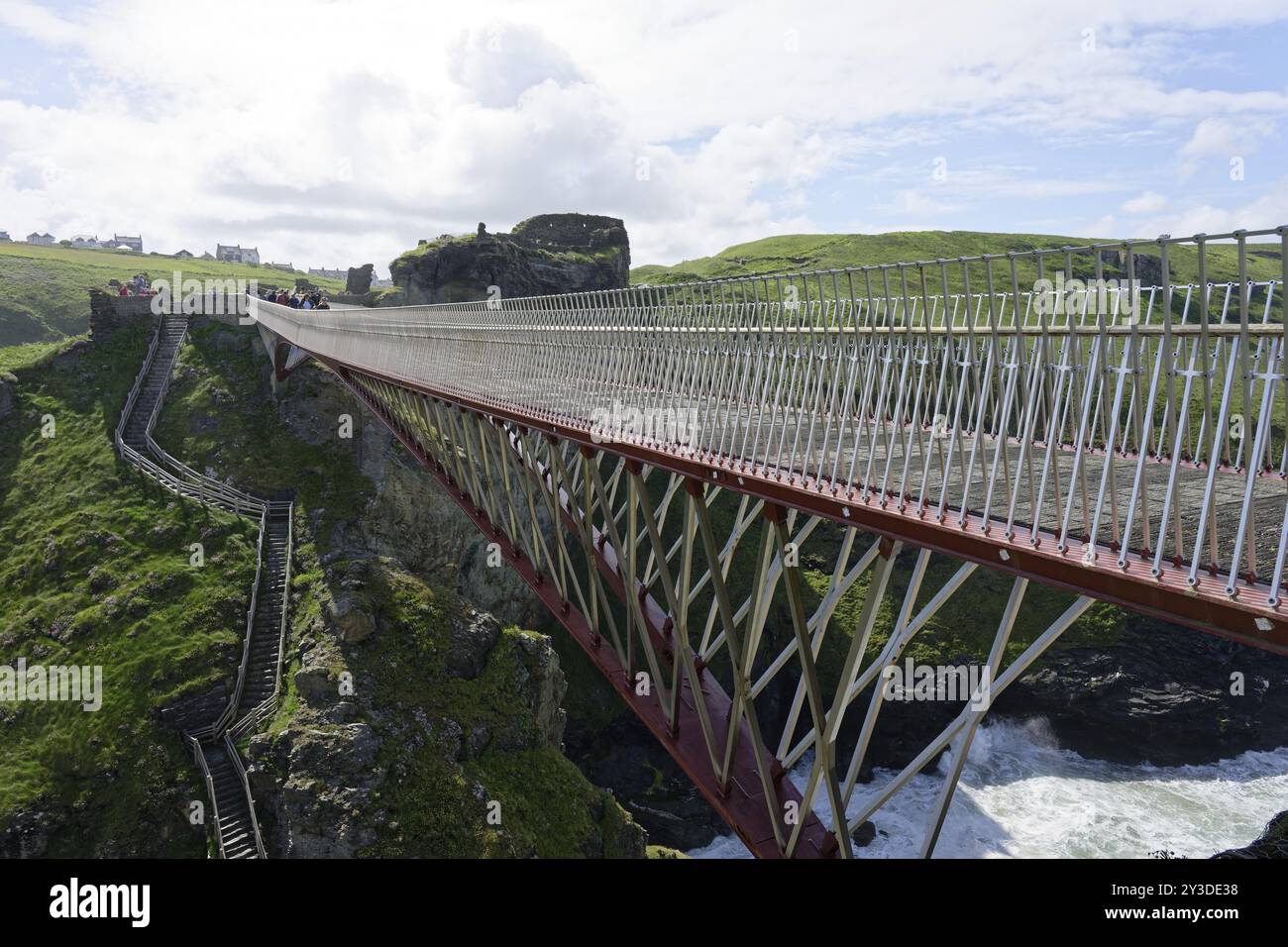 Tintagel Castle Bridge, Tintagel Castle, Tintagel, England, Great ...