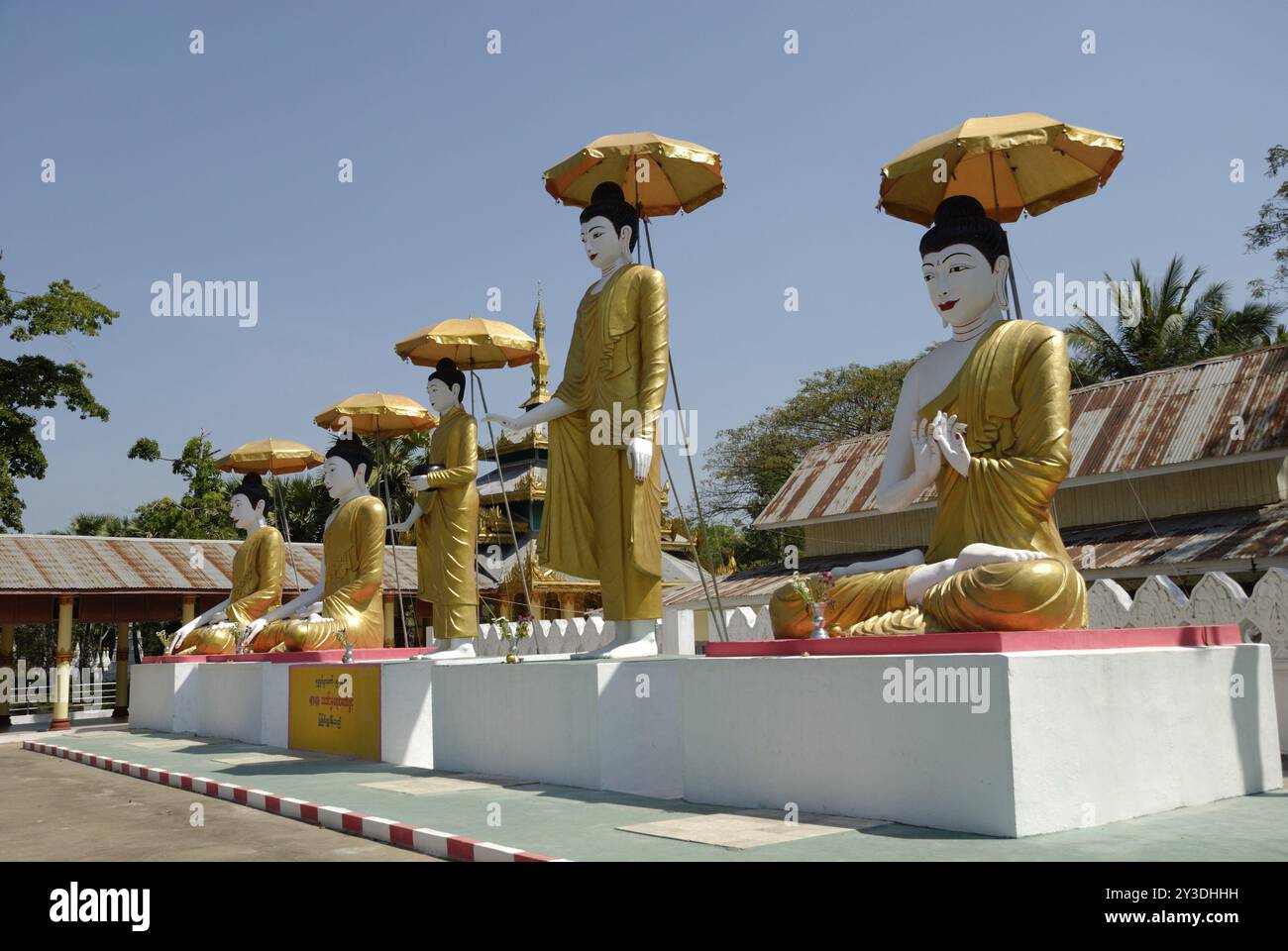 Buddha statues, Bago, Myanmar, Asia Stock Photo - Alamy