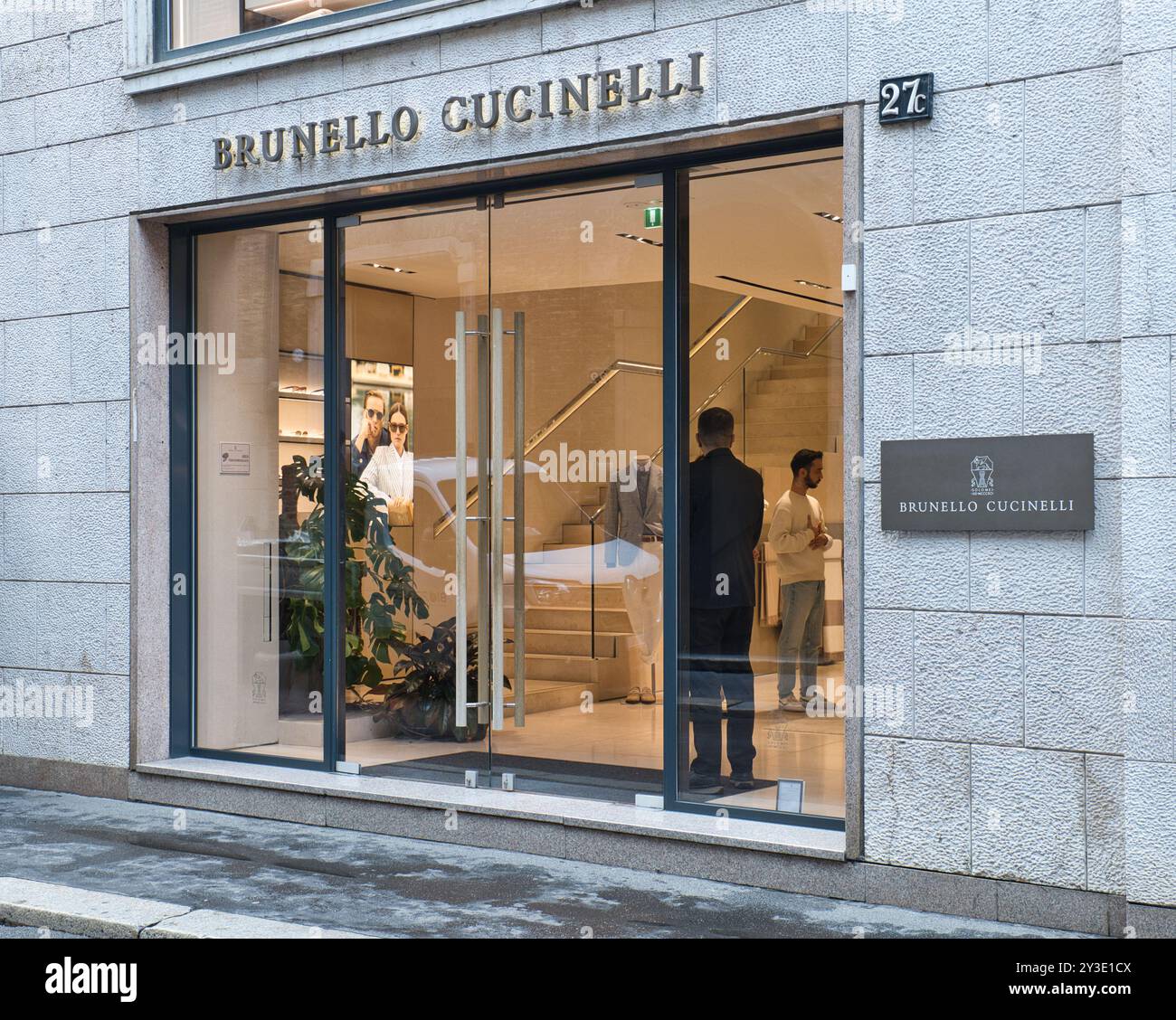 Brunello Cucinelli flagship store in Via Montenapoleone Milano, Italy ...