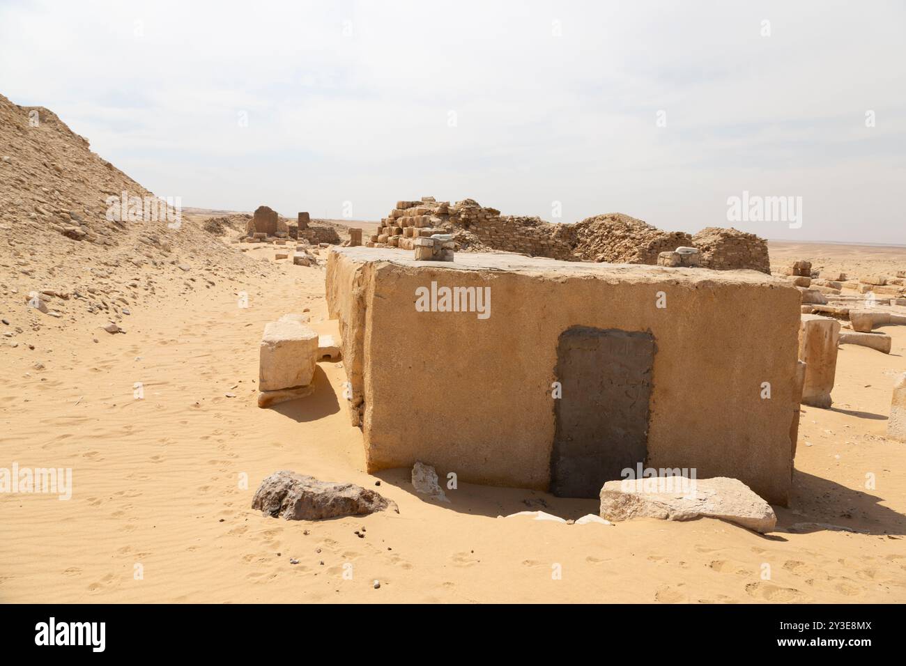 Egypt, Saqqara South, king Pepi II funeral complex, queen Neith "lions ...