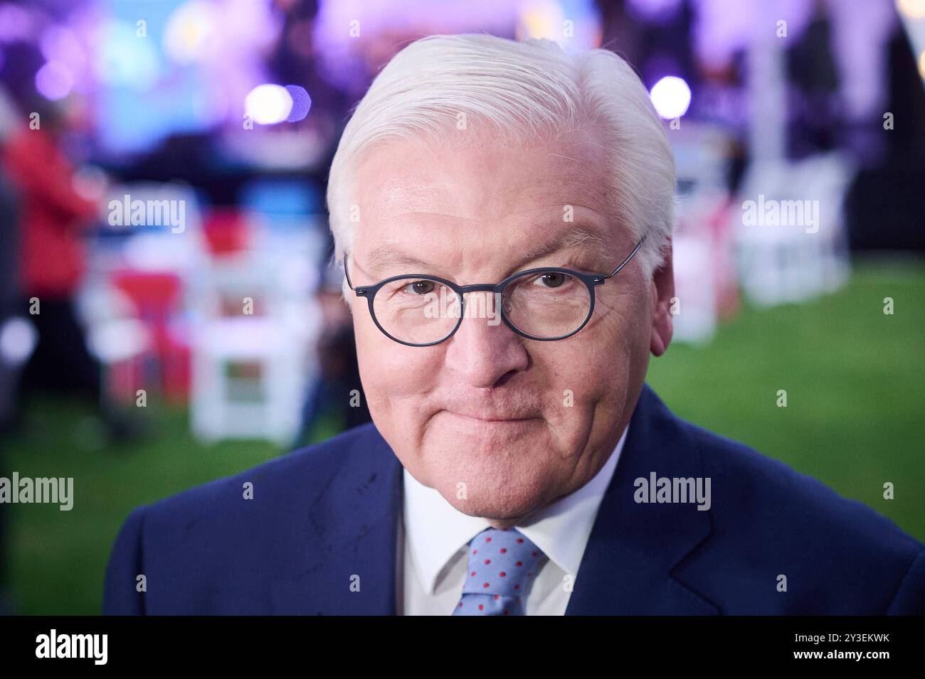 Berlin, Steinmeier und Präsidenten Ruto beim Bürgerfest im Garten vom ...