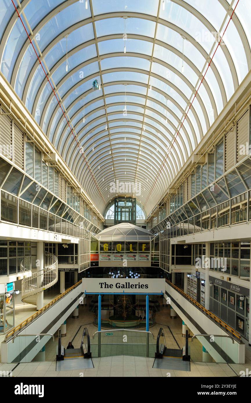 Basildon, Essex, UK - 11th September 2024: Basildon's Eastgate shopping ...