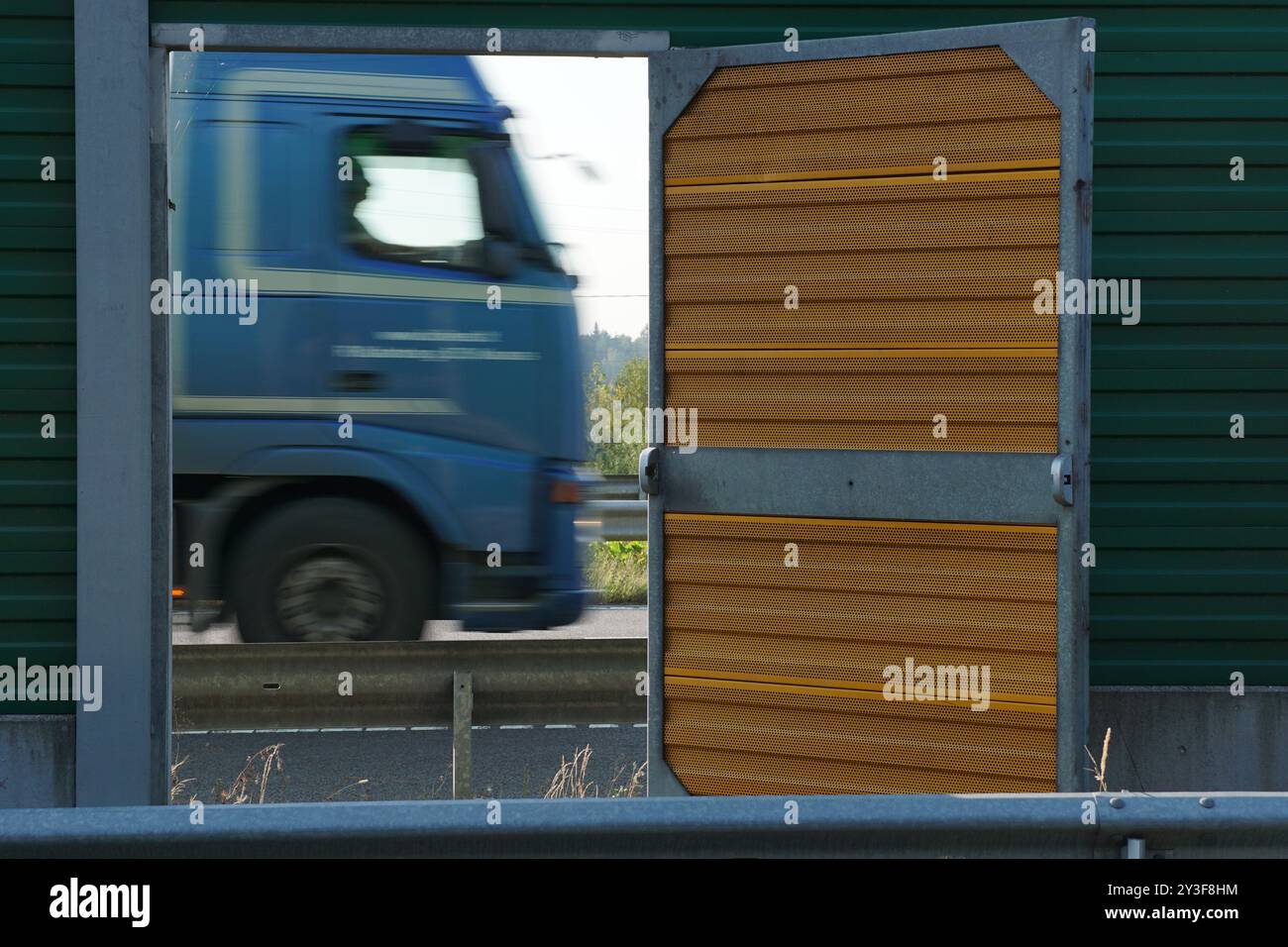 Truck door open hi-res stock photography and images - Alamy