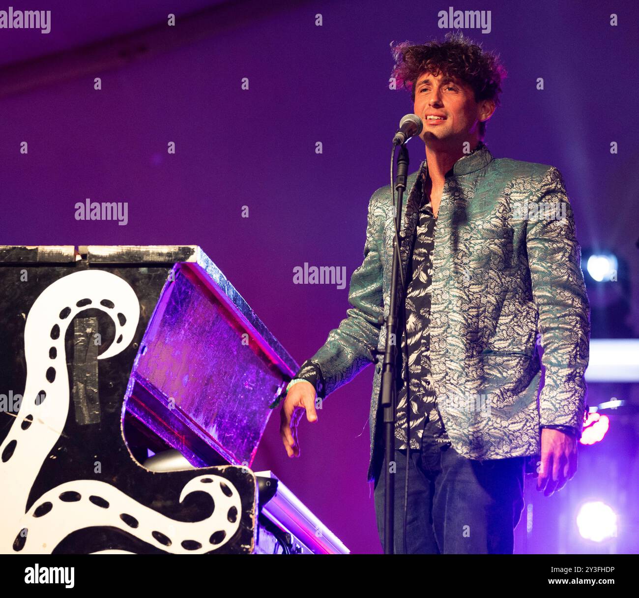 Tankus the Henge Performing at the Victorious Festival 2024 , Southsea ...