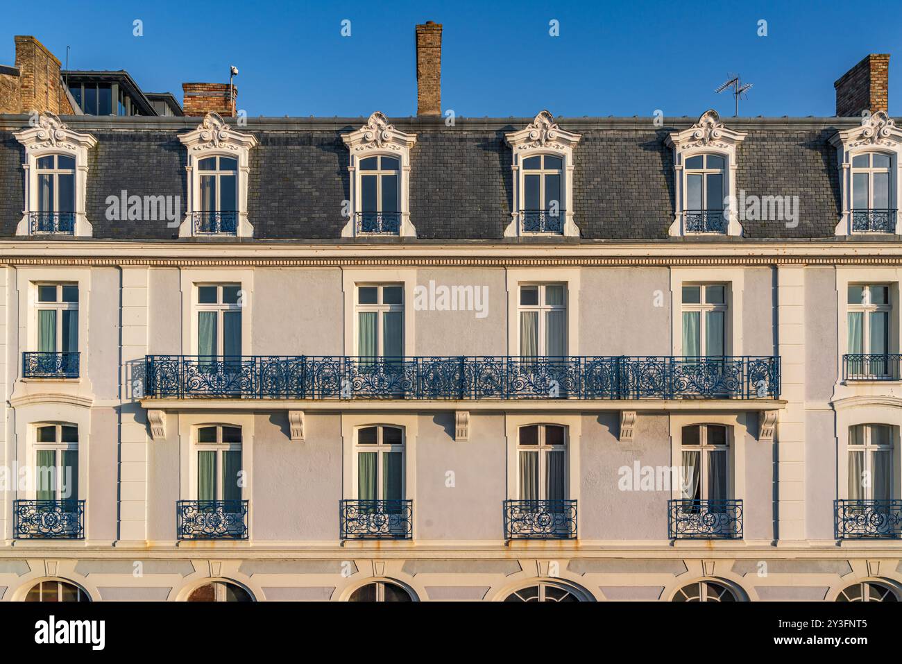 French style building wall exterior background Stock Photo - Alamy
