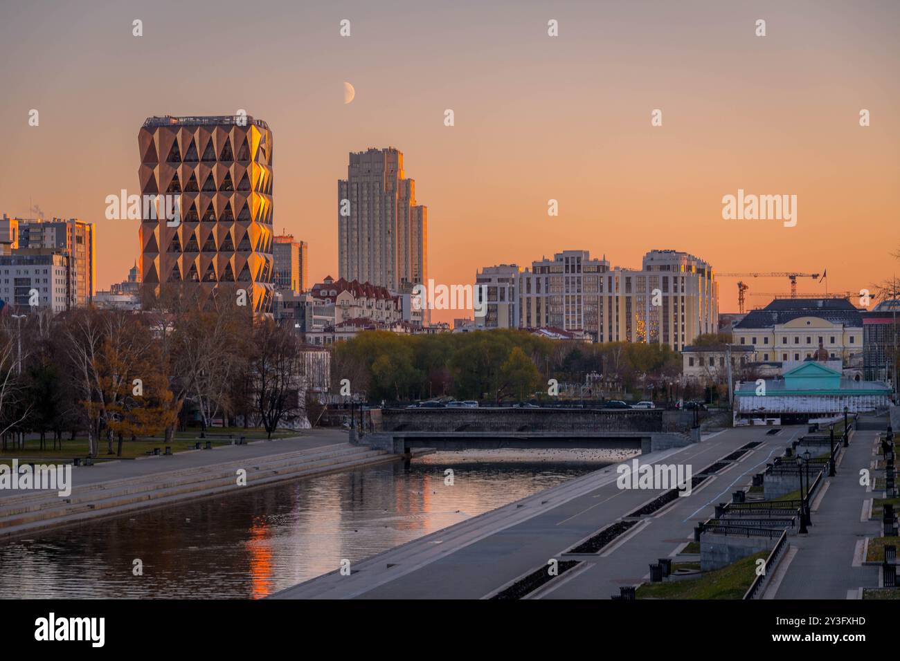 The peaceful city panorama of Yekaterinburg, the Russian city in Ural ...