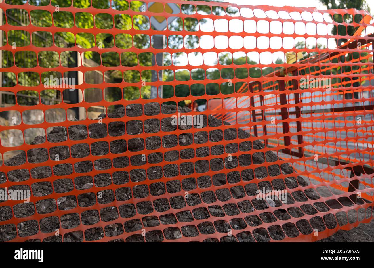 Safety netting hi-res stock photography and images - Alamy