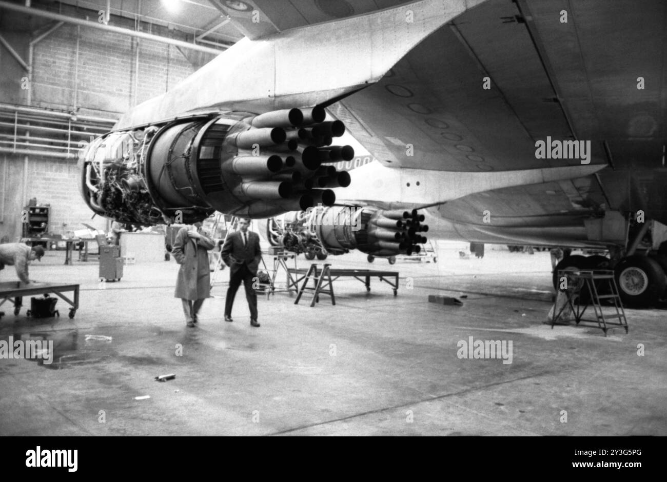 Boeing 707 passenger Black and White Stock Photos & Images - Alamy