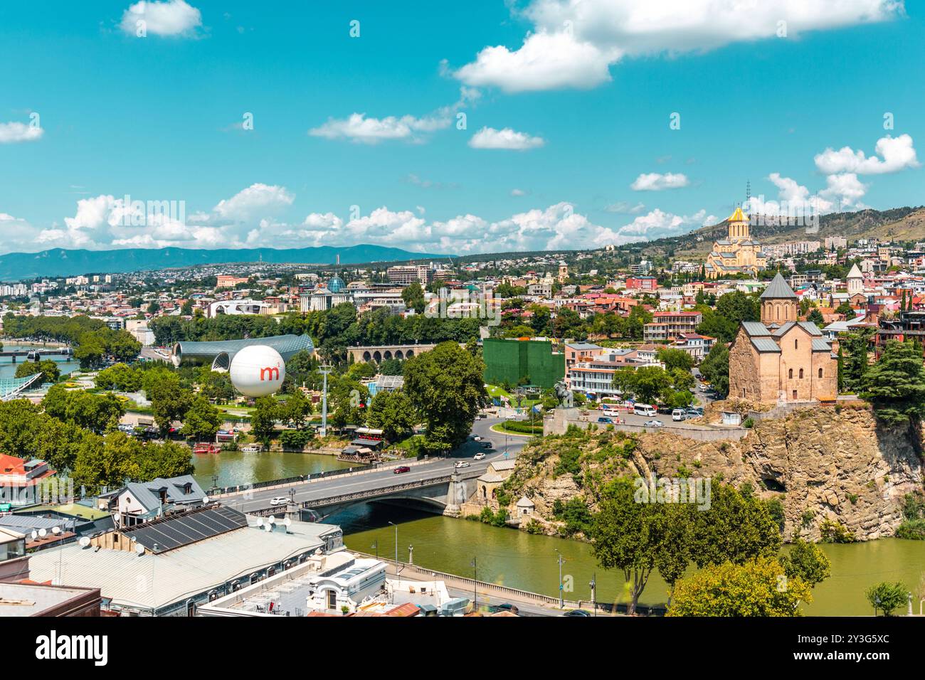Tbilisi, Georgia - 12 AUG, 2024: The Metekhi church of the Nativity of ...