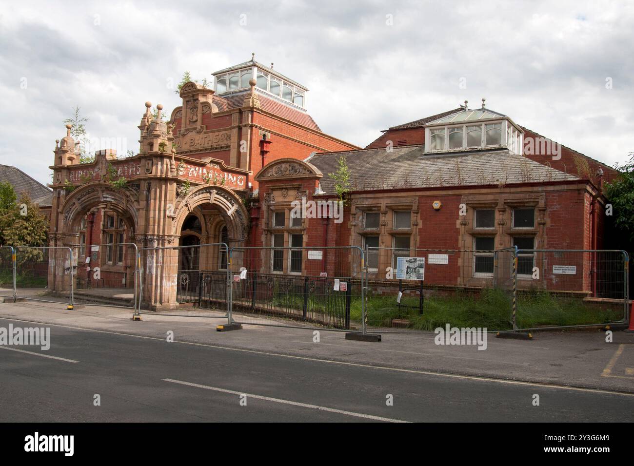 Victorian baths hi-res stock photography and images - Alamy