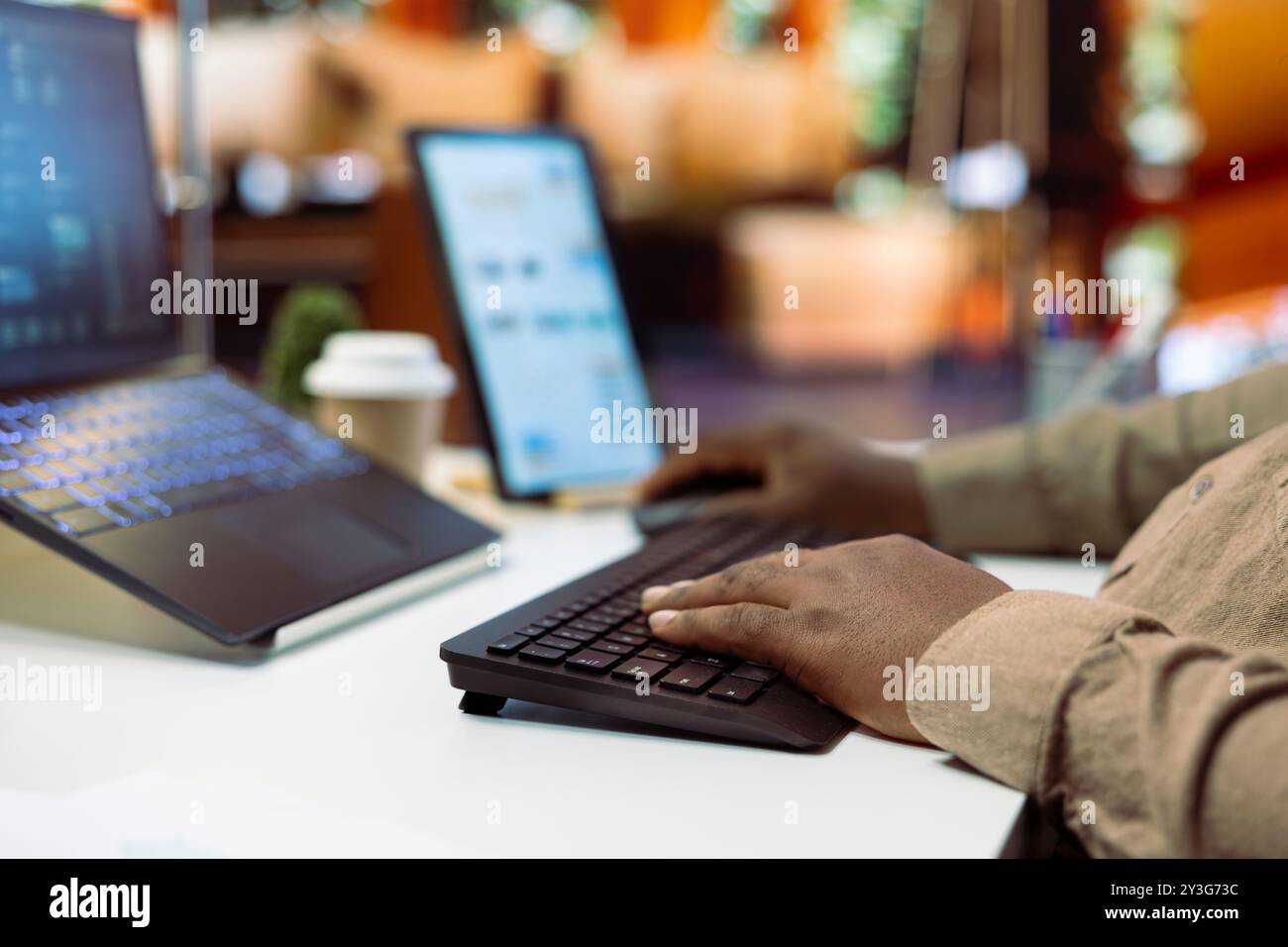 Close up expert coding ai hi-res stock photography and images - Alamy