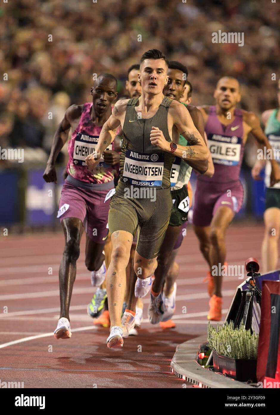 Jakob Ingebrigtsen competing in the 1500m men’s race at the Memorial ...