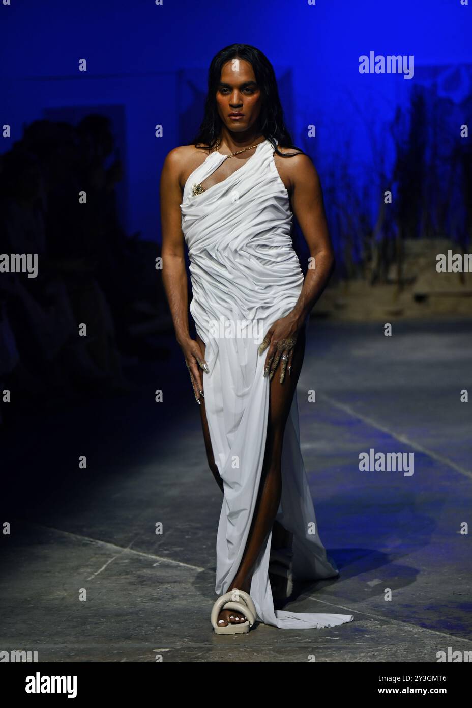 LONDON, UK. 13th Sep, 2024. Di Petsa SS25 Runway Show at 180 Strand, in ...