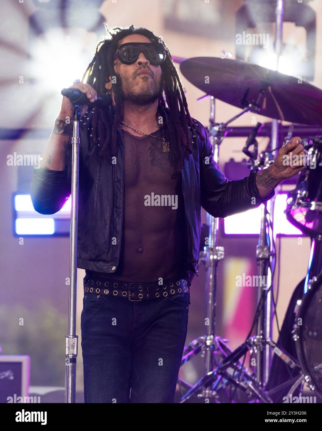 Ny. 12th Sep, 2024. Lenny Kravitz on stage for NBC Today Show Concert ...