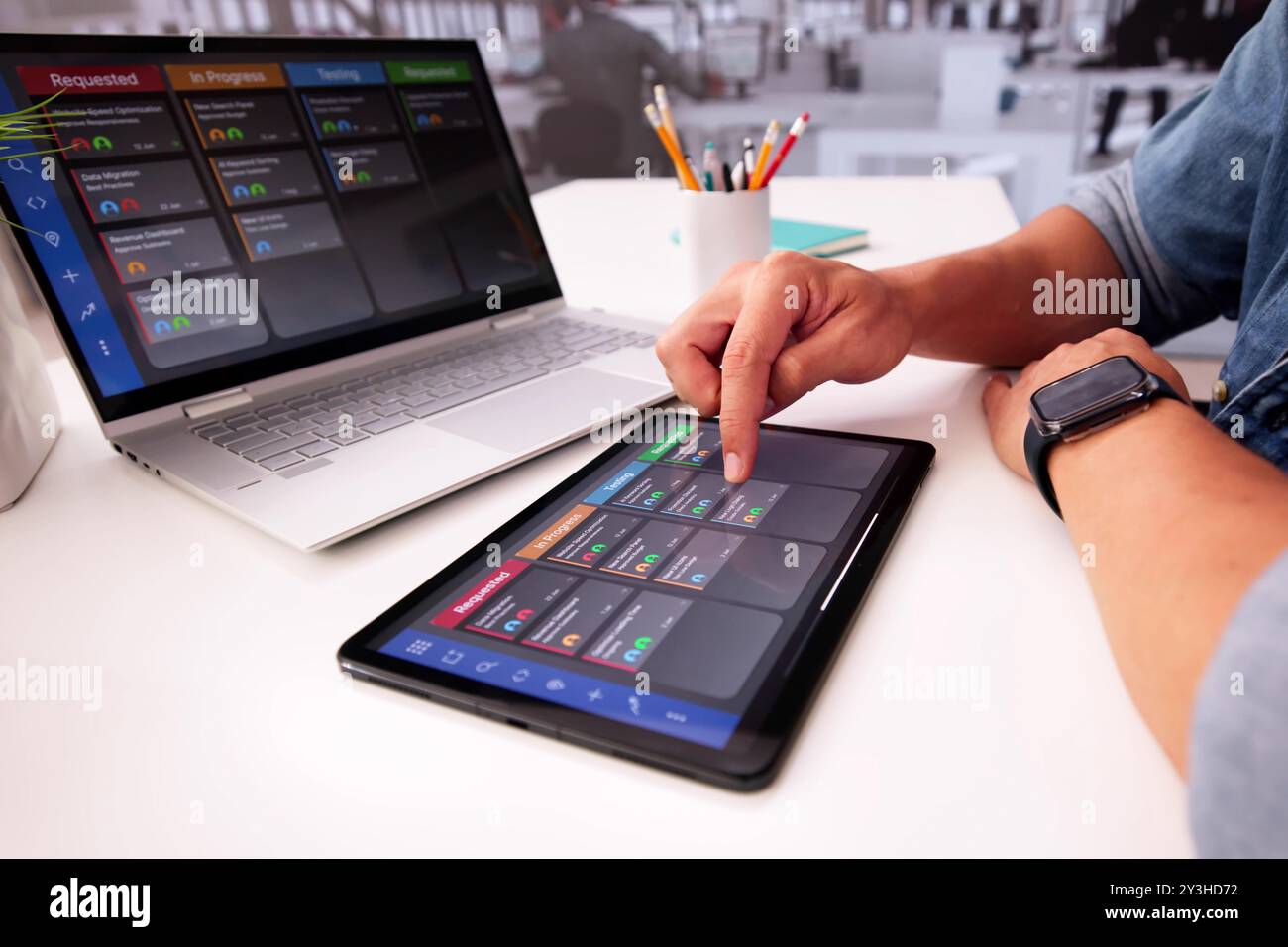 Kanban Project Management Software On Laptop. Digital Calendar Schedule ...